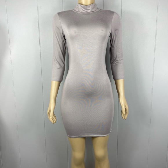 PrettyLittleThing | Dresses | Pretty Little Thing Slinky Gray 34 Sleeve ...
